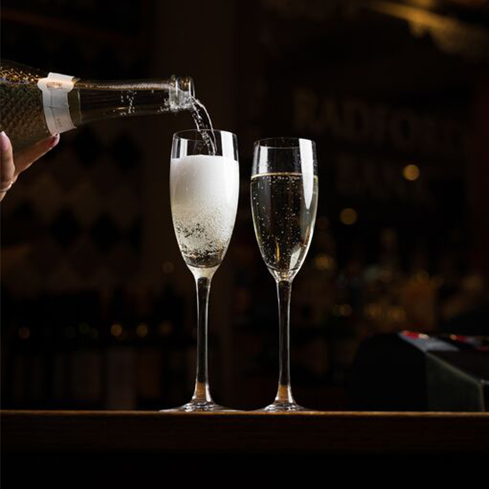 Bottomless Pizza & Prosecco | Scalby Manor